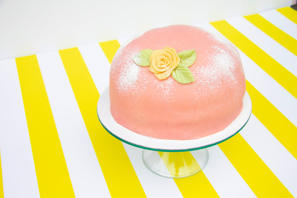 Large Princess Cake – Pink – Fika