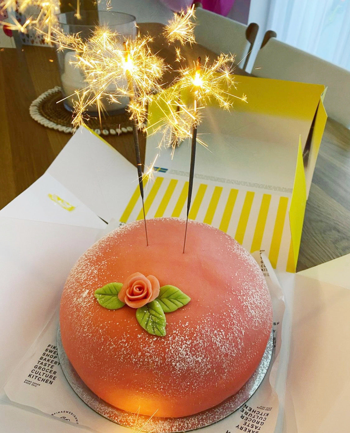 Large Princess Cake – Pink – Fika